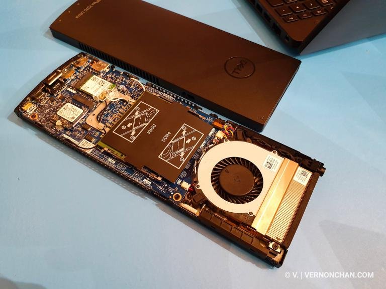 Dell OptiPlex 7070 Ultra First Look: The World’s First Zero-footprint ...