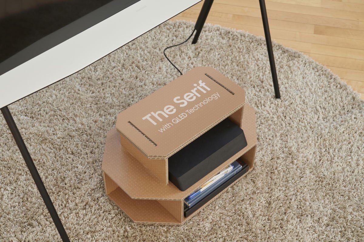 Samsung’s TV Packaging Make Purrfect Cat Houses
