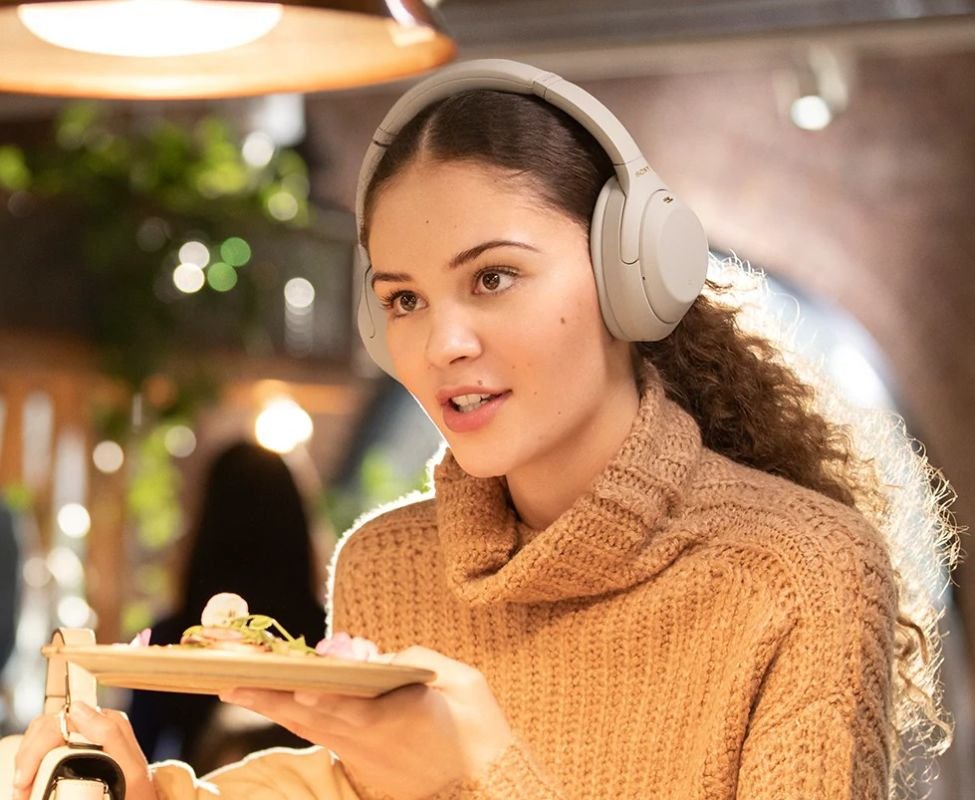 How Sony Made Its Flagship Wireless Noise-cancelling Headphones Even Better